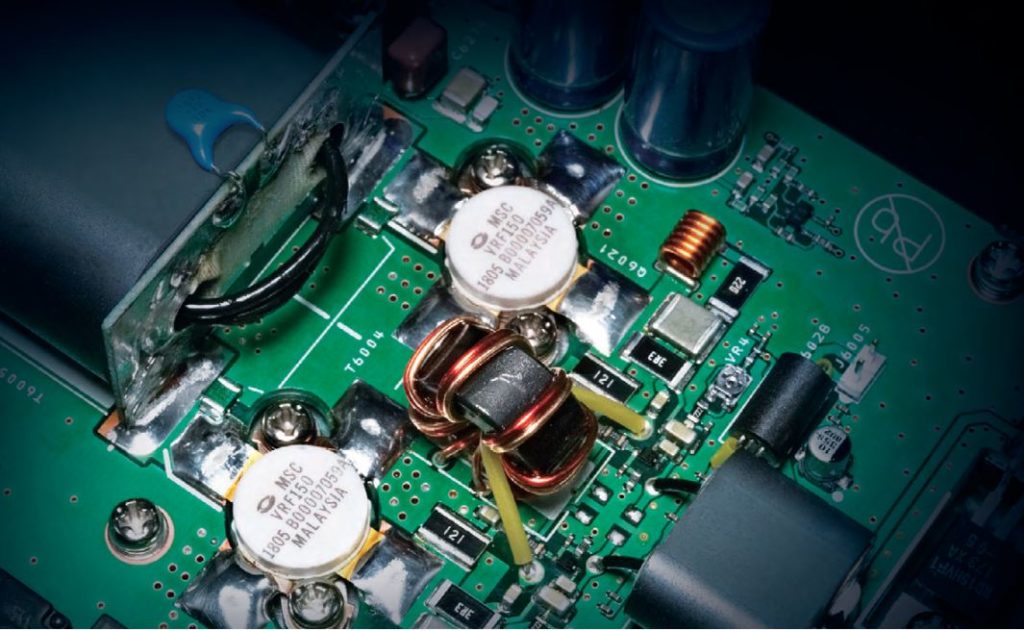 Yaesu FTdx-101MP - SILCOM